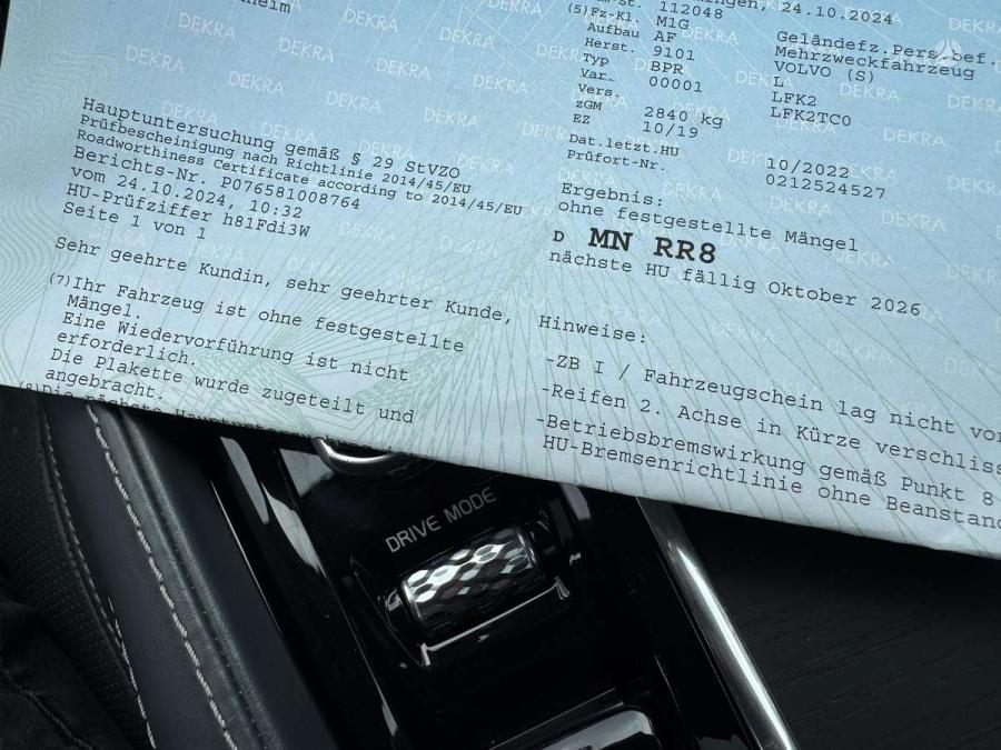 Balts Volvo XC90 2019 Alīta, ar dzinēja tilpumu 2.00 L un nobraukumu 139 tūkst. km par 28800 €, foto 40 vietnē AUTOMOTO.COM.LV