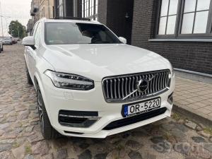 White Volvo XC90 2019 in Riga, with an engine capacity of 2.00 L and mileage of 168 thousand km for 29950 €, photo  on AUTOMOTO.COM.LV