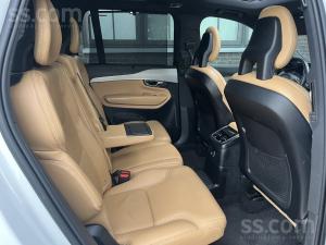 Balts Volvo XC90 2019 Rīga, ar dzinēja tilpumu 2.00 L un nobraukumu 168 tūkst. km par 29950 €, foto 29 vietnē AUTOMOTO.COM.LV