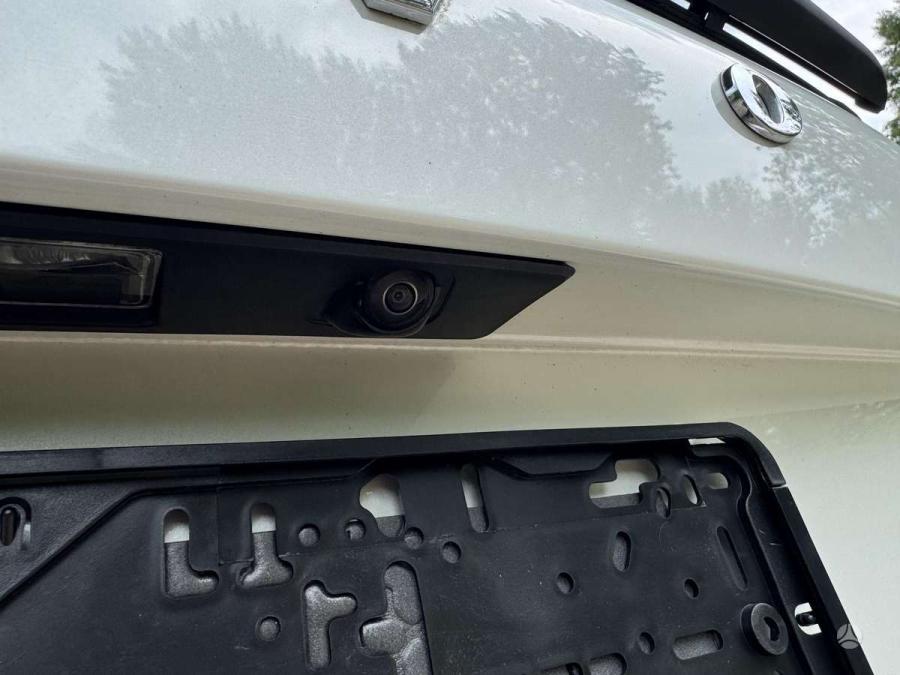 Balts Volvo XC90 2019 Alīta, ar dzinēja tilpumu 2.00 L un nobraukumu 139 tūkst. km par 28400 €, foto 34 vietnē AUTOMOTO.COM.LV