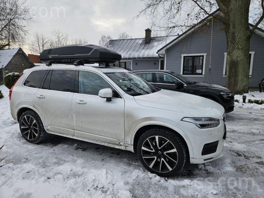 White Volvo XC90 2020 in Jurmala, with an engine capacity of 2.00 L and mileage of 185 thousand km for 30999 €, photo 2 on AUTOMOTO.COM.LV