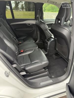 White Volvo XC90 2020 in Vilnius, with an engine capacity of 2.00 L and mileage of 147 thousand km for 35000 €, photo 26 on AUTOMOTO.COM.LV