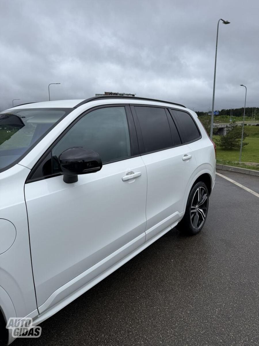 White Volvo XC90 2020 in Vilnius, with an engine capacity of 2.00 L and mileage of 147 thousand km for 35000 €, photo 29 on AUTOMOTO.COM.LV