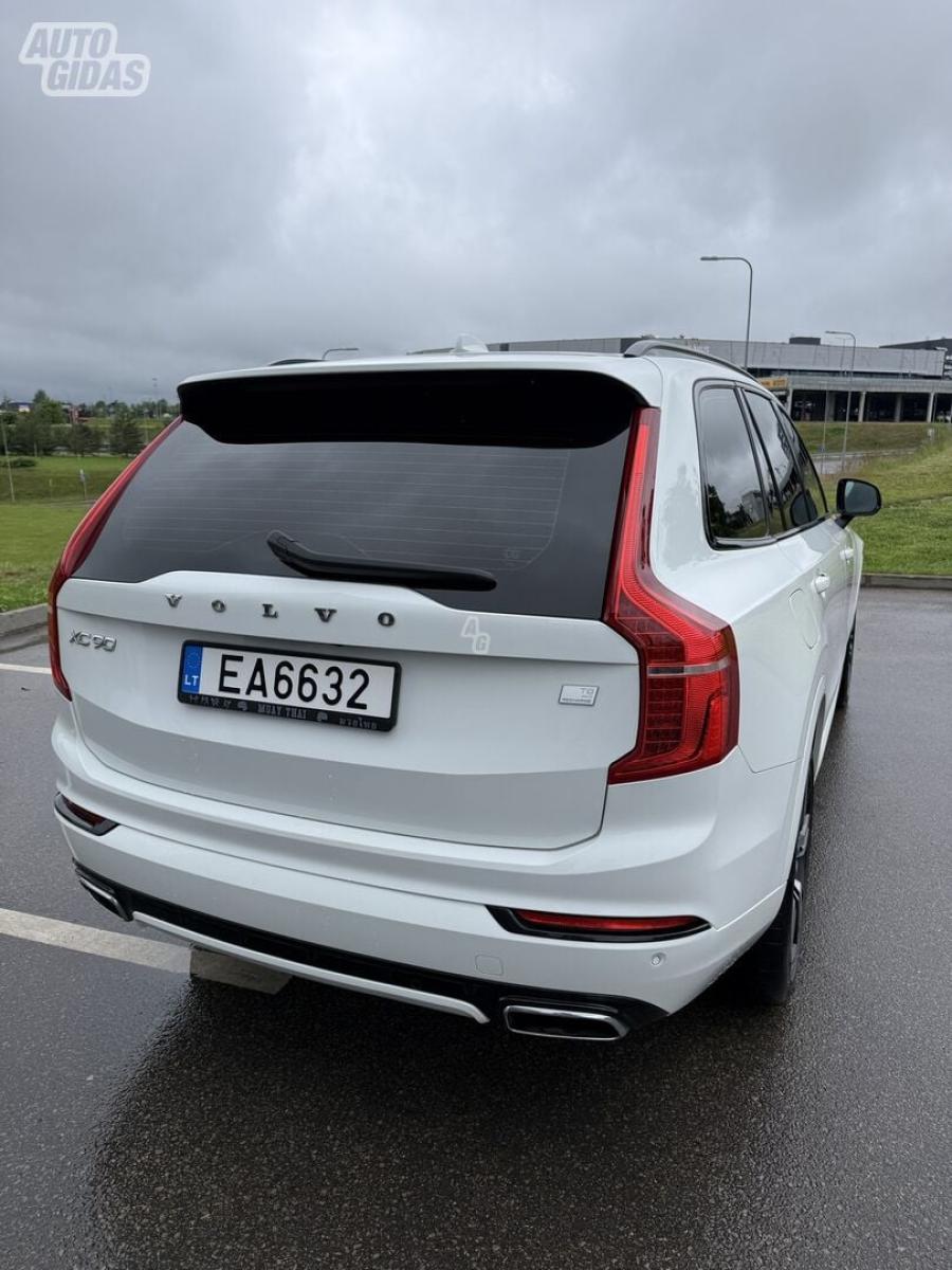 White Volvo XC90 2020 in Vilnius, with an engine capacity of 2.00 L and mileage of 147 thousand km for 35000 €, photo 34 on AUTOMOTO.COM.LV