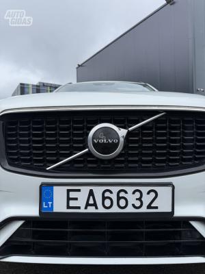 White Volvo XC90 2020 in Vilnius, with an engine capacity of 2.00 L and mileage of 147 thousand km for 35000 €, photo 35 on AUTOMOTO.COM.LV