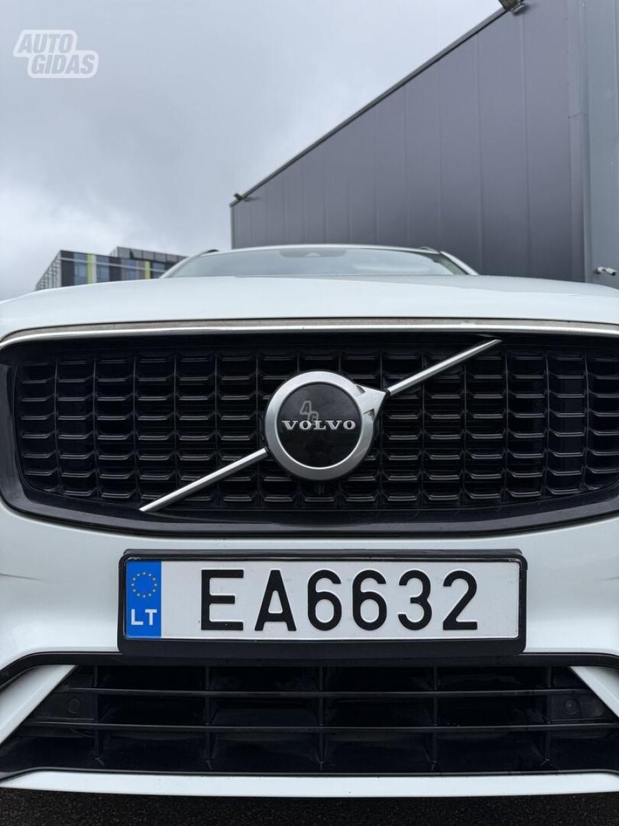 White Volvo XC90 2020 in Vilnius, with an engine capacity of 2.00 L and mileage of 147 thousand km for 35000 €, photo 35 on AUTOMOTO.COM.LV