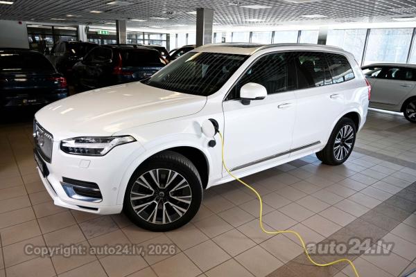 White Volvo XC90 2020 in Tallinn, with an engine capacity of 2.00 L and mileage of 100 thousand km for 42990 €, photo 6 on AUTOMOTO.COM.LV