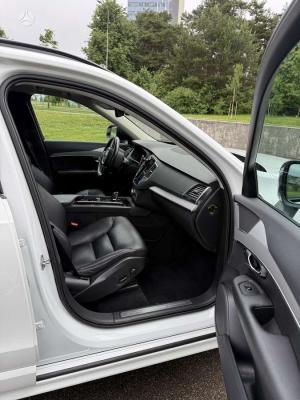 Balts Volvo XC90 2020 Viļņa, ar dzinēja tilpumu 1.97 L un nobraukumu 147 tūkst. km par 32500 €, foto 30 vietnē AUTOMOTO.COM.LV