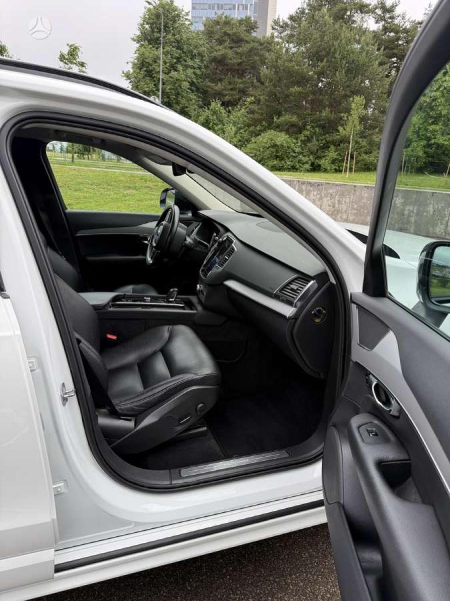 Balts Volvo XC90 2020 Viļņa, ar dzinēja tilpumu 1.97 L un nobraukumu 147 tūkst. km par 32500 €, foto 30 vietnē AUTOMOTO.COM.LV