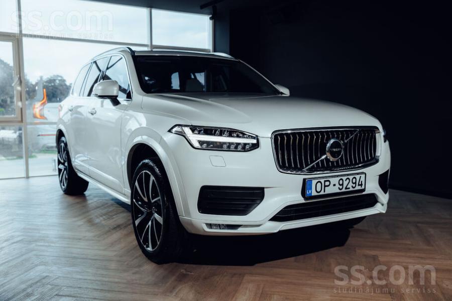 White Volvo XC90 2020 in Riga, with an engine capacity of 2.00 L and mileage of 193 thousand km for 28599 €, photo 1 on AUTOMOTO.COM.LV