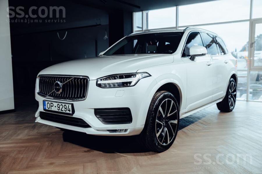 White Volvo XC90 2020 in Riga, with an engine capacity of 2.00 L and mileage of 193 thousand km for 28599 €, photo 4 on AUTOMOTO.COM.LV