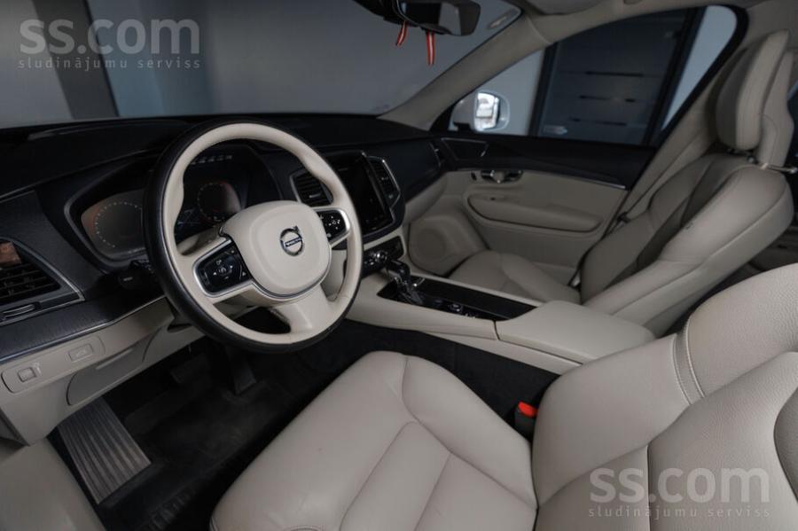White Volvo XC90 2020 in Riga, with an engine capacity of 2.00 L and mileage of 193 thousand km for 28599 €, photo 11 on AUTOMOTO.COM.LV