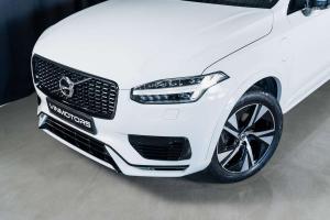 White Volvo XC90 2020 in Vilnius, with an engine capacity of 1.97 L and mileage of 63 thousand km for 36500 €, photo 8 on AUTOMOTO.COM.LV