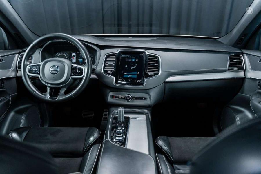 White Volvo XC90 2020 in Vilnius, with an engine capacity of 1.97 L and mileage of 63 thousand km for 36500 €, photo 23 on AUTOMOTO.COM.LV