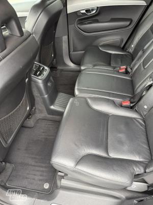 White Volvo XC90 2020 in Vilnius, with an engine capacity of 2.00 L and mileage of 147 thousand km for 29999 €, photo 7 on AUTOMOTO.COM.LV