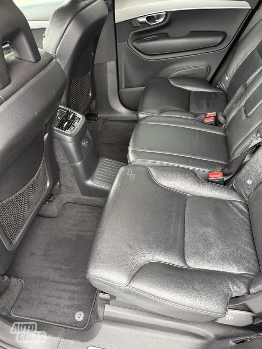 White Volvo XC90 2020 in Vilnius, with an engine capacity of 2.00 L and mileage of 147 thousand km for 29999 €, photo 7 on AUTOMOTO.COM.LV