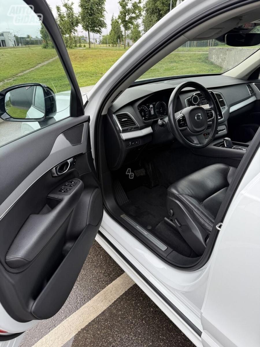 White Volvo XC90 2020 in Vilnius, with an engine capacity of 2.00 L and mileage of 147 thousand km for 29999 €, photo 10 on AUTOMOTO.COM.LV