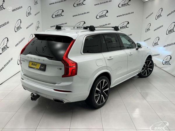 White Volvo XC90 2021 in Vilnius, with an engine capacity of 1.97 L and mileage of 92 thousand km for 31900 €, photo 3 on AUTOMOTO.COM.LV