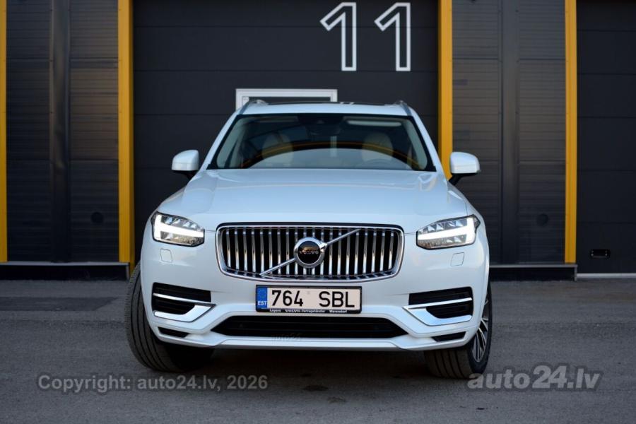 White Volvo XC90 2021 in Tartu, with an engine capacity of 2.00 L and mileage of 100 thousand km for 42900 €, photo 2 on AUTOMOTO.COM.LV