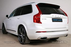 White Volvo XC90 2021 in Parnu, with an engine capacity of 2.00 L and mileage of 89 thousand km for 48990 €, photo 4 on AUTOMOTO.COM.LV
