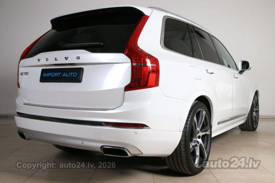 White Volvo XC90 2021 in Parnu, with an engine capacity of 2.00 L and mileage of 89 thousand km for 48990 €, photo 6 on AUTOMOTO.COM.LV
