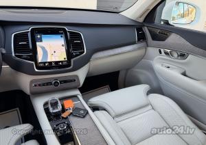 White Volvo XC90 2021 in Parnu, with an engine capacity of 2.00 L and mileage of 77 thousand km for 46990 €, photo 13 on AUTOMOTO.COM.LV