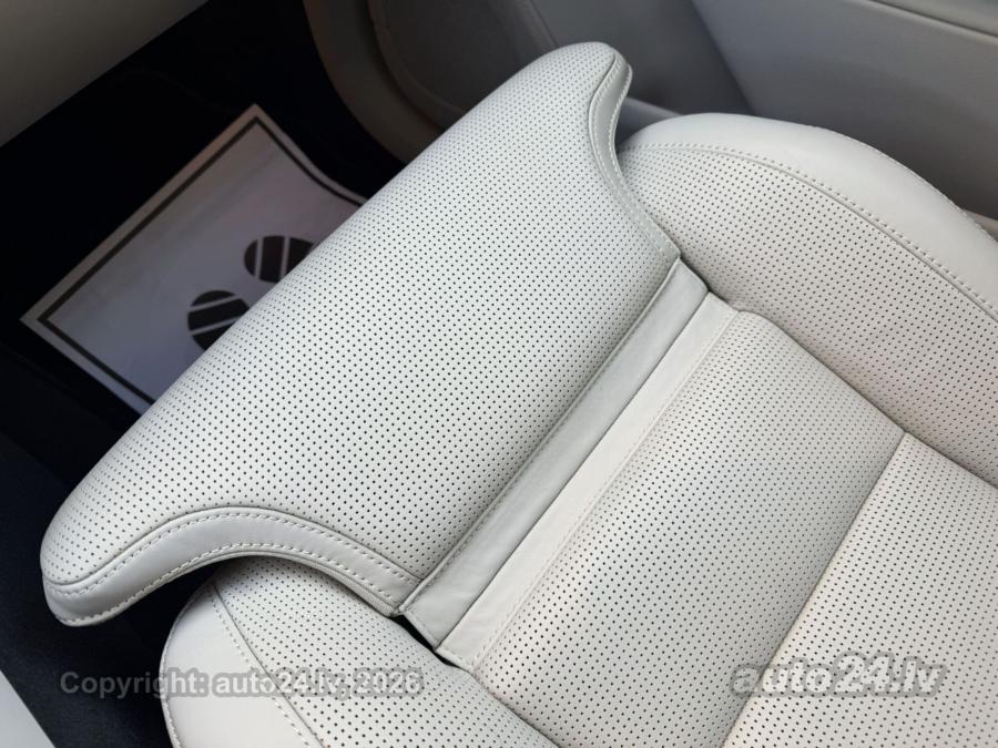 White Volvo XC90 2021 in Parnu, with an engine capacity of 2.00 L and mileage of 77 thousand km for 46990 €, photo 24 on AUTOMOTO.COM.LV