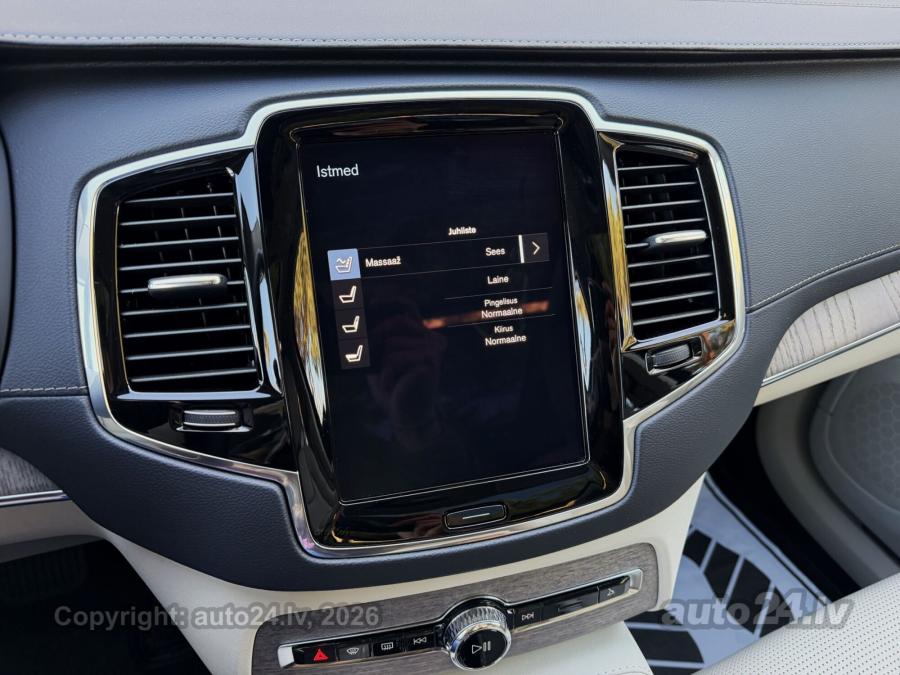 White Volvo XC90 2021 in Parnu, with an engine capacity of 2.00 L and mileage of 77 thousand km for 46990 €, photo 27 on AUTOMOTO.COM.LV