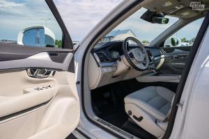 Balts Volvo XC90 2021 Marijampole, ar dzinēja tilpumu 2.00 L un nobraukumu 97 tūkst. km par 29950 €, foto 26 vietnē AUTOMOTO.COM.LV
