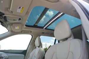 Balts Volvo XC90 2021 Marijampole, ar dzinēja tilpumu 2.00 L un nobraukumu 97 tūkst. km par 29950 €, foto 29 vietnē AUTOMOTO.COM.LV