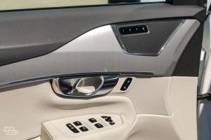 Balts Volvo XC90 2021 Marijampole, ar dzinēja tilpumu 2.00 L un nobraukumu 97 tūkst. km par 29950 €, foto 30 vietnē AUTOMOTO.COM.LV
