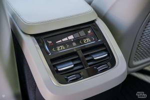 Balts Volvo XC90 2021 Marijampole, ar dzinēja tilpumu 2.00 L un nobraukumu 97 tūkst. km par 29950 €, foto 34 vietnē AUTOMOTO.COM.LV