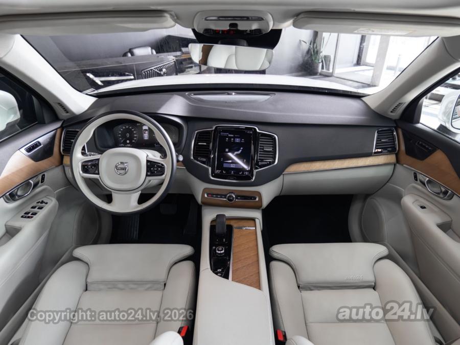 White Volvo XC90 2021 in Tallinn, with an engine capacity of 2.00 L and mileage of 107 thousand km for 42490 €, photo 6 on AUTOMOTO.COM.LV