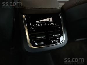 Balts Volvo XC90 2021 Rīga, ar dzinēja tilpumu 2.00 L un nobraukumu 114 tūkst. km par 36600 €, foto 27 vietnē AUTOMOTO.COM.LV