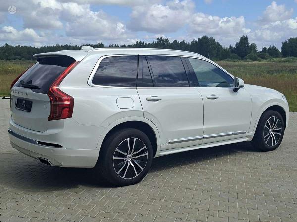White Volvo XC90 2021 in Siauliai, with an engine capacity of 1.97 L and mileage of 173 thousand km for 30950 €, photo 6 on AUTOMOTO.COM.LV