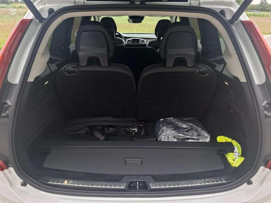 Balts Volvo XC90 2021 Šauļi, ar dzinēja tilpumu 1.97 L un nobraukumu 173 tūkst. km par 30950 €, foto 28 vietnē AUTOMOTO.COM.LV