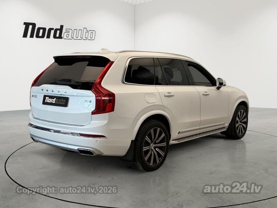Balts Volvo XC90 2021 Tallina, ar dzinēja tilpumu 2.00 L un nobraukumu 91 tūkst. km par 41900 €, foto 3 vietnē AUTOMOTO.COM.LV