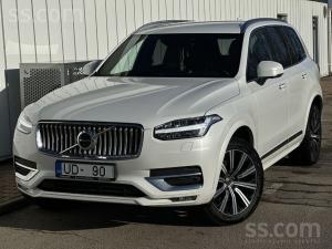 Balts Volvo XC90 2021 Rīga, ar dzinēja tilpumu 2.00 L un nobraukumu 114 tūkst. km par 35700 €, foto  vietnē AUTOMOTO.COM.LV