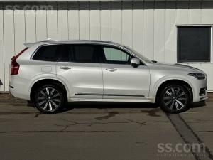Balts Volvo XC90 2021 Rīga, ar dzinēja tilpumu 2.00 L un nobraukumu 114 tūkst. km par 35700 €, foto 3 vietnē AUTOMOTO.COM.LV
