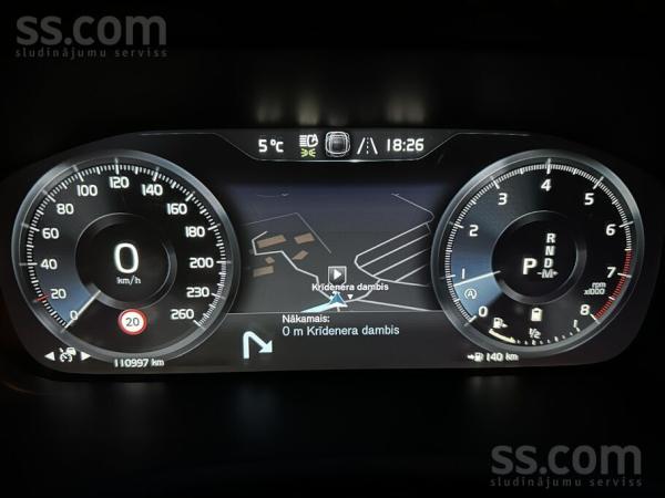 Balts Volvo XC90 2021 Rīga, ar dzinēja tilpumu 2.00 L un nobraukumu 114 tūkst. km par 35700 €, foto 8 vietnē AUTOMOTO.COM.LV