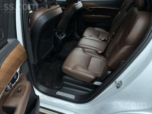 Balts Volvo XC90 2021 Rīga, ar dzinēja tilpumu 2.00 L un nobraukumu 114 tūkst. km par 35700 €, foto 25 vietnē AUTOMOTO.COM.LV