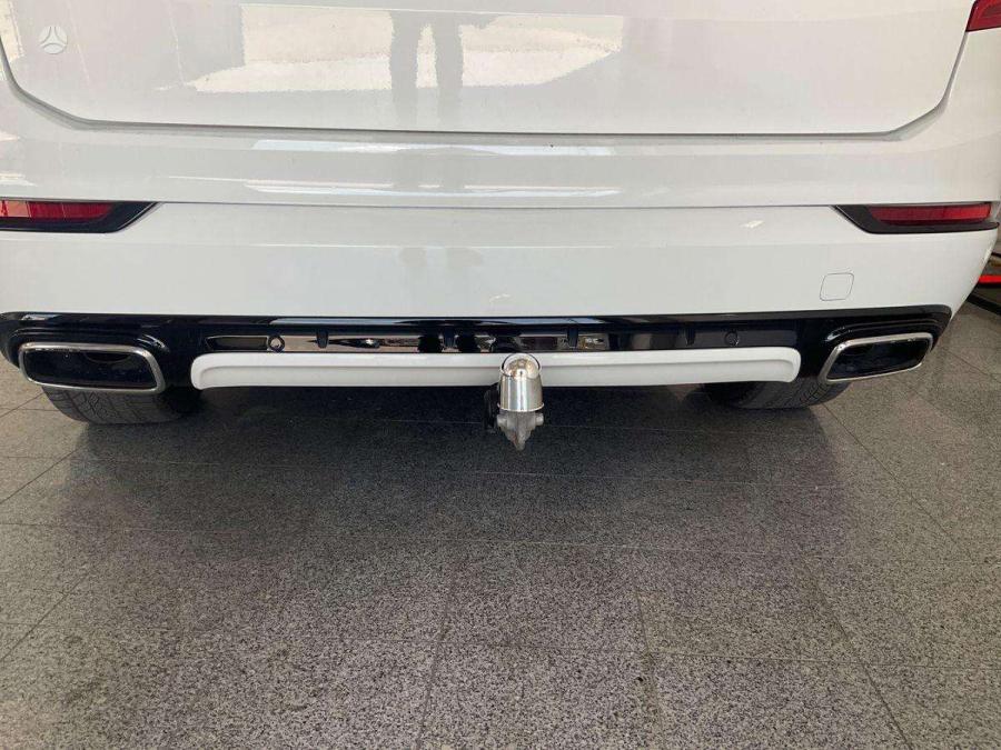 White Volvo XC90 2021 in Vilnius, with an engine capacity of 1.97 L and mileage of 174 thousand km for 33400 €, photo 13 on AUTOMOTO.COM.LV