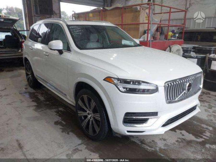 Balts Volvo XC90 2022 Klaipėda, ar dzinēja tilpumu 1.97 L un nobraukumu 64 tūkst. km par 16000 €, foto 1 vietnē AUTOMOTO.COM.LV