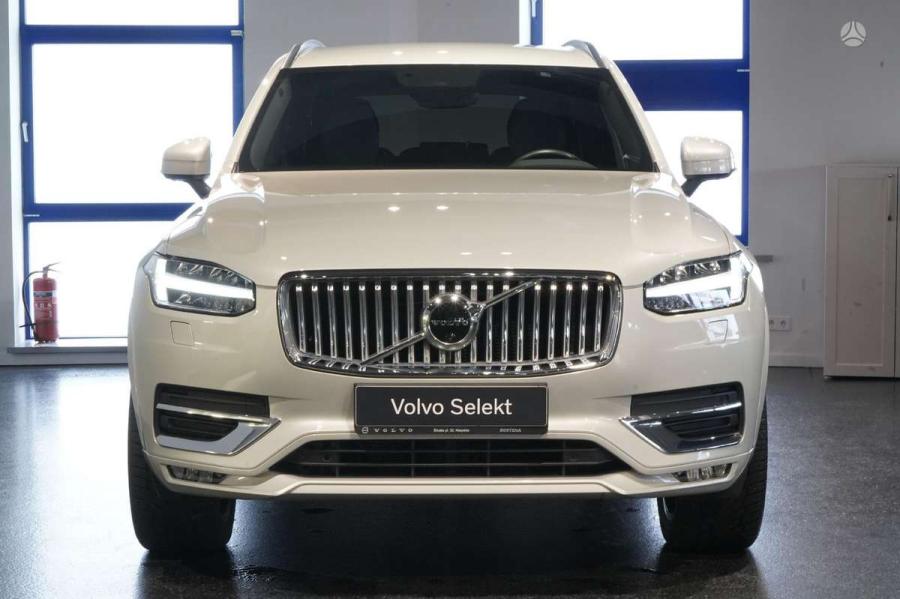 Balts Volvo XC90 2022 Viļņa, ar dzinēja tilpumu 1.97 L un nobraukumu 75 tūkst. km par 44900 €, foto 4 vietnē AUTOMOTO.COM.LV
