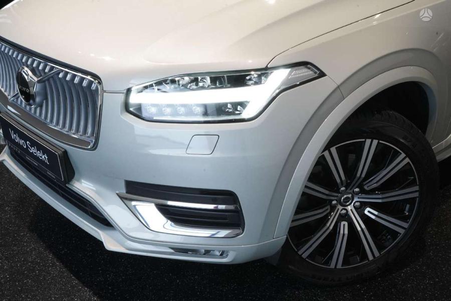Balts Volvo XC90 2022 Viļņa, ar dzinēja tilpumu 1.97 L un nobraukumu 75 tūkst. km par 44900 €, foto 23 vietnē AUTOMOTO.COM.LV