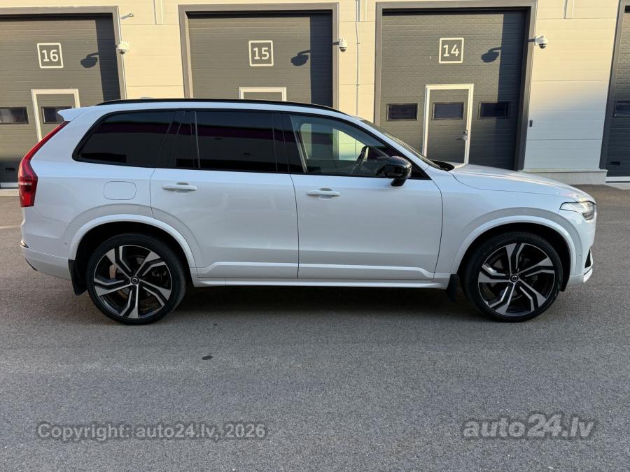 Balts Volvo XC90 2022 Tallina, ar dzinēja tilpumu 2.00 L un nobraukumu 79 tūkst. km par 48900 €, foto 9 vietnē AUTOMOTO.COM.LV
