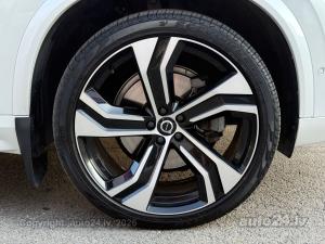 Balts Volvo XC90 2022 Tallina, ar dzinēja tilpumu 2.00 L un nobraukumu 79 tūkst. km par 48900 €, foto 10 vietnē AUTOMOTO.COM.LV
