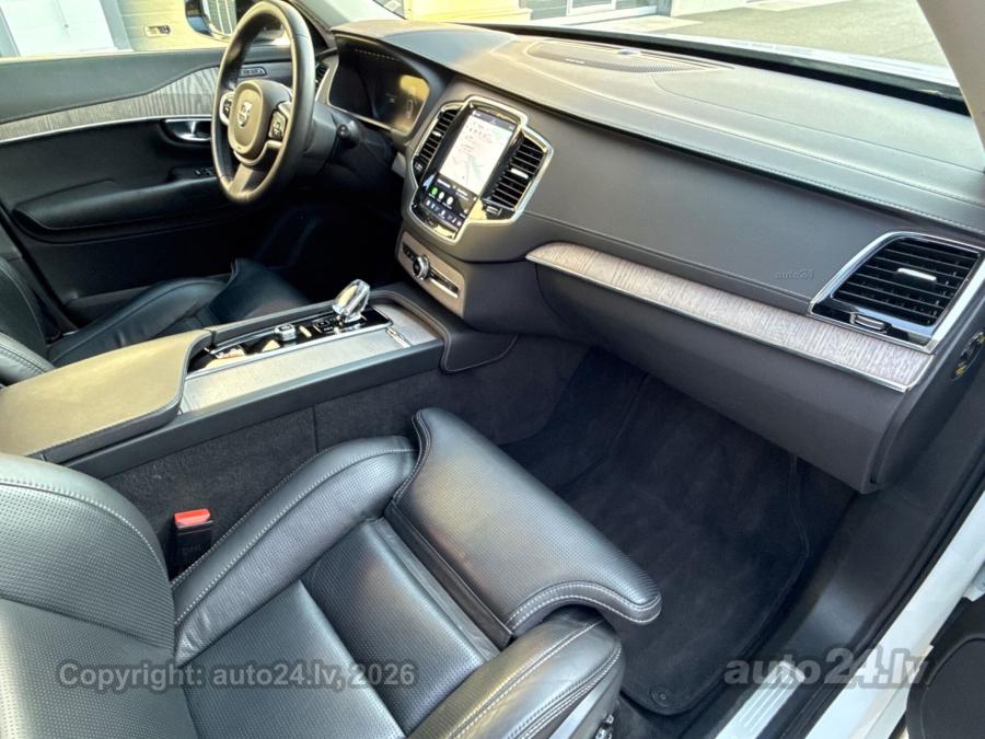 Balts Volvo XC90 2022 Tallina, ar dzinēja tilpumu 2.00 L un nobraukumu 79 tūkst. km par 48900 €, foto 13 vietnē AUTOMOTO.COM.LV