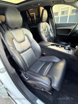 Balts Volvo XC90 2022 Tallina, ar dzinēja tilpumu 2.00 L un nobraukumu 79 tūkst. km par 48900 €, foto 14 vietnē AUTOMOTO.COM.LV