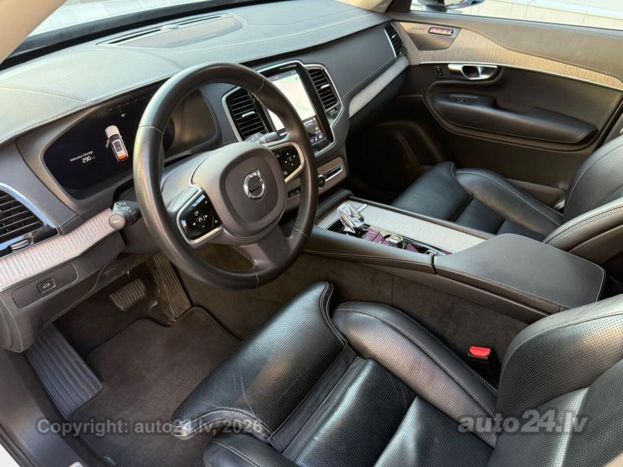 Balts Volvo XC90 2022 Tallina, ar dzinēja tilpumu 2.00 L un nobraukumu 79 tūkst. km par 48900 €, foto 16 vietnē AUTOMOTO.COM.LV